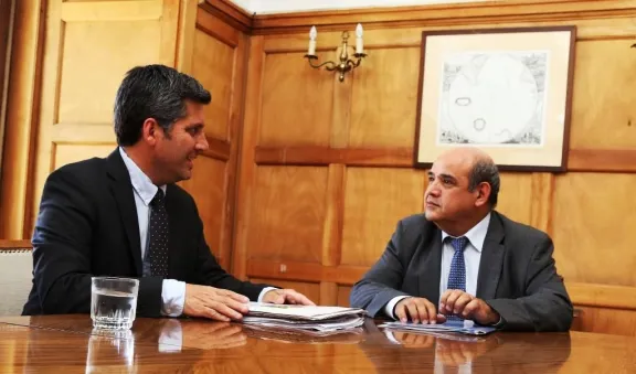 Intendente Ibáñez agiliza tramitación de recursos para drenar ...