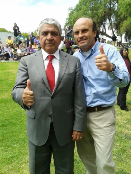 Alcalde Rentería entrega apoyo al senador Uriarte | Diario el Día