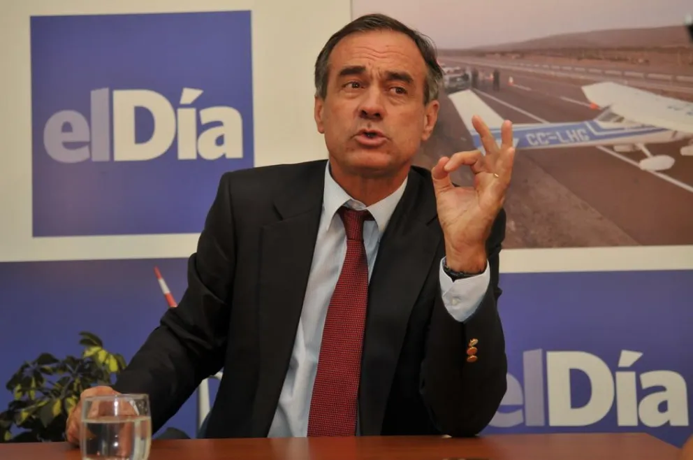 Ignacio Walker: "Cuidado con el síndrome del balcón, ya hemos visto las ...