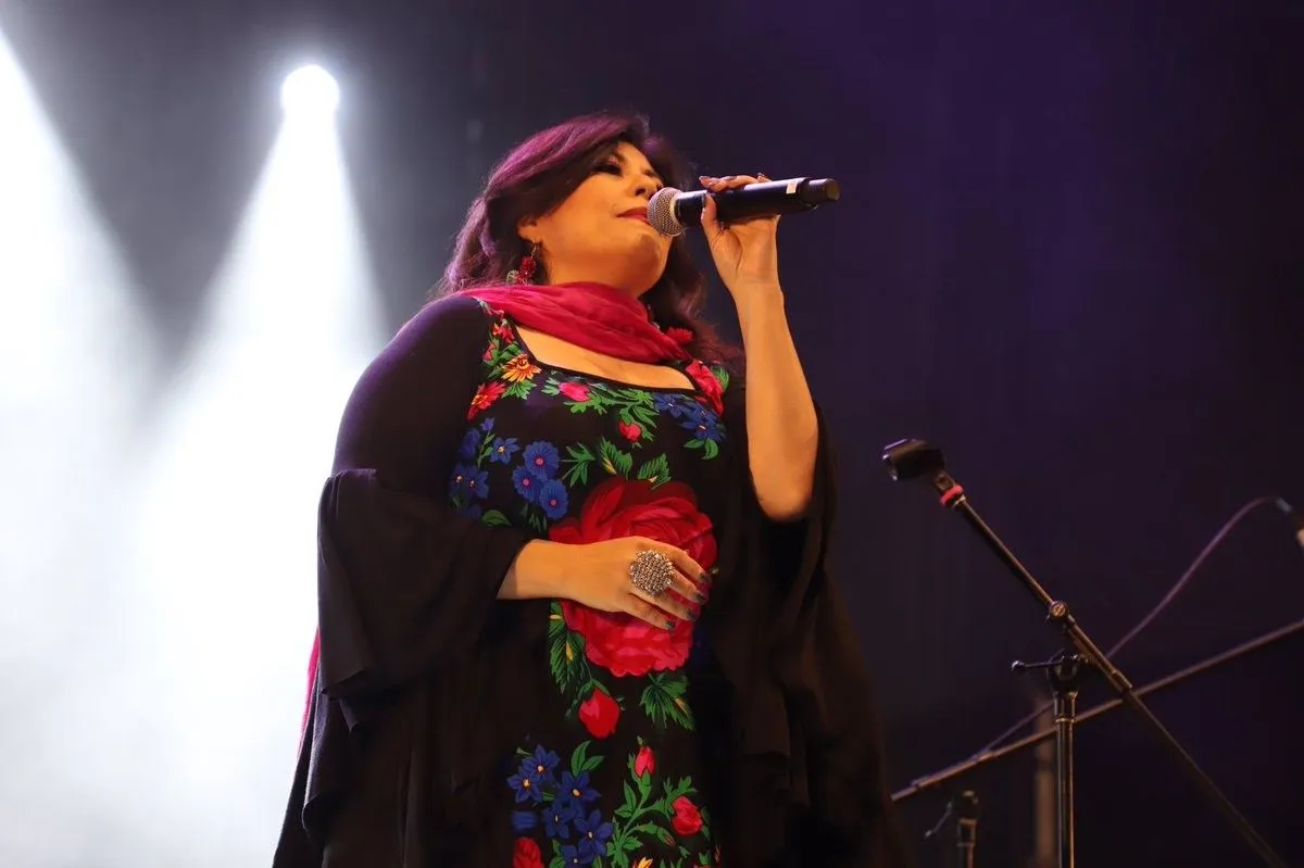 Artista mexicana Ana Díaz y Emsamble se presentará en el Centro ...