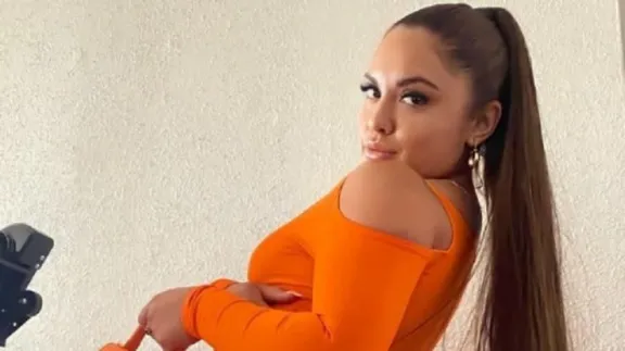 La historia de Kimberly Villalobos: ex aviadora de la FACH que se ...