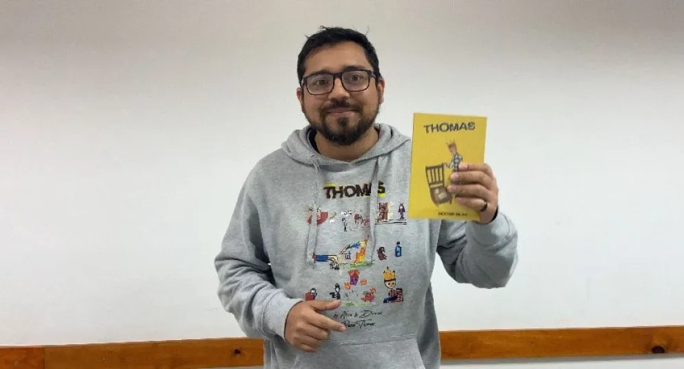 Artista Dexter Silva presentará su último libro en Centro Comunitario y ...