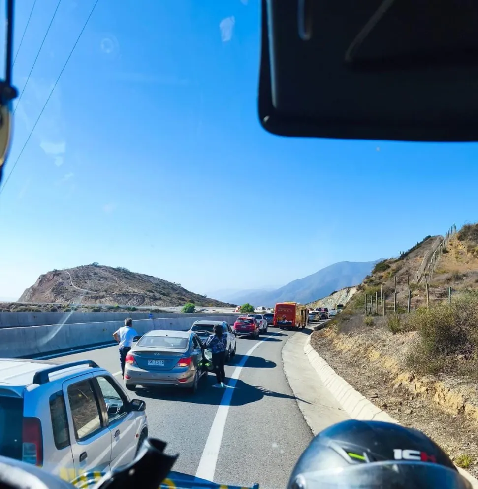 Ovalle: Cinco personas lesionadas deja accidente de tránsito en cuesta Las Cardas | Diario el Día